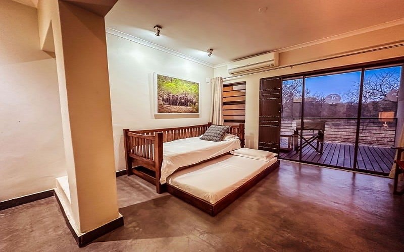 Bushveld Terrace Safari Hotel