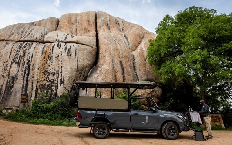 Kruger Shalati, The Train On The Bridge