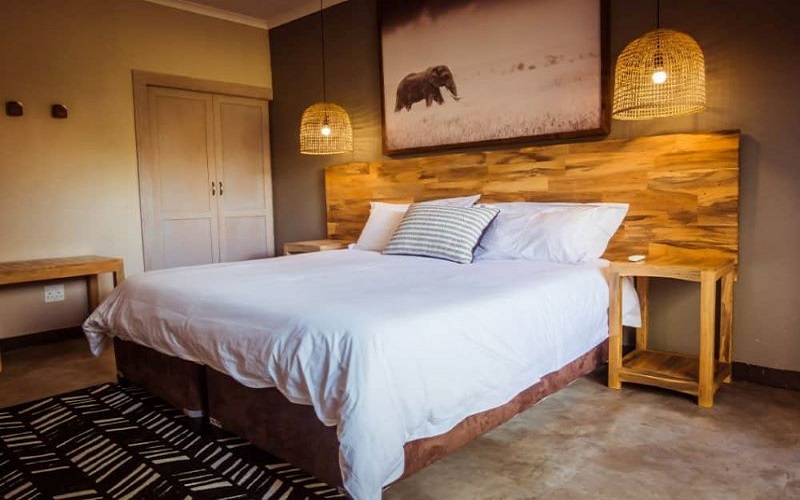 Bushveld Terrace Lodge