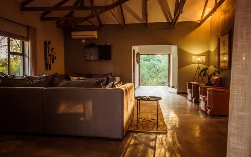 Bushveld Terrace Lodge