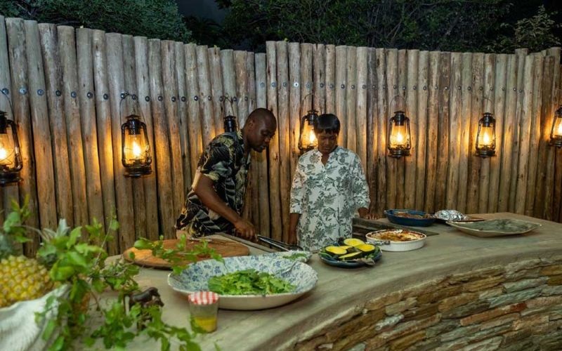 Safari Moon Luxury Bush Lodge