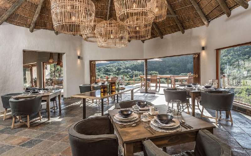 Inzolo Exclusive Game Lodge, Sidbury, South Africa